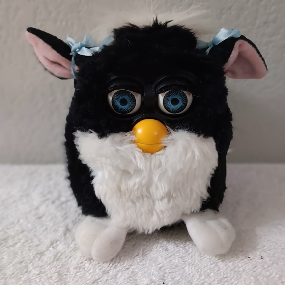 Furby | Accessories | Original Furby Vintage Retro Toy | Poshmark